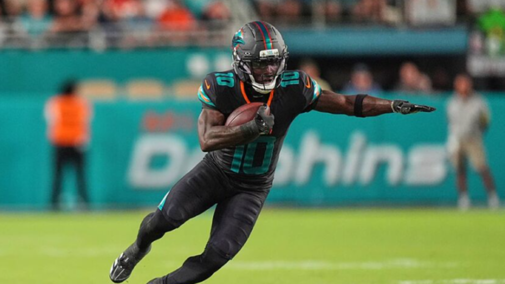 Cheetah in the Tundra: Tyreek Hill Signs with Buffalo Bills – NHANFL