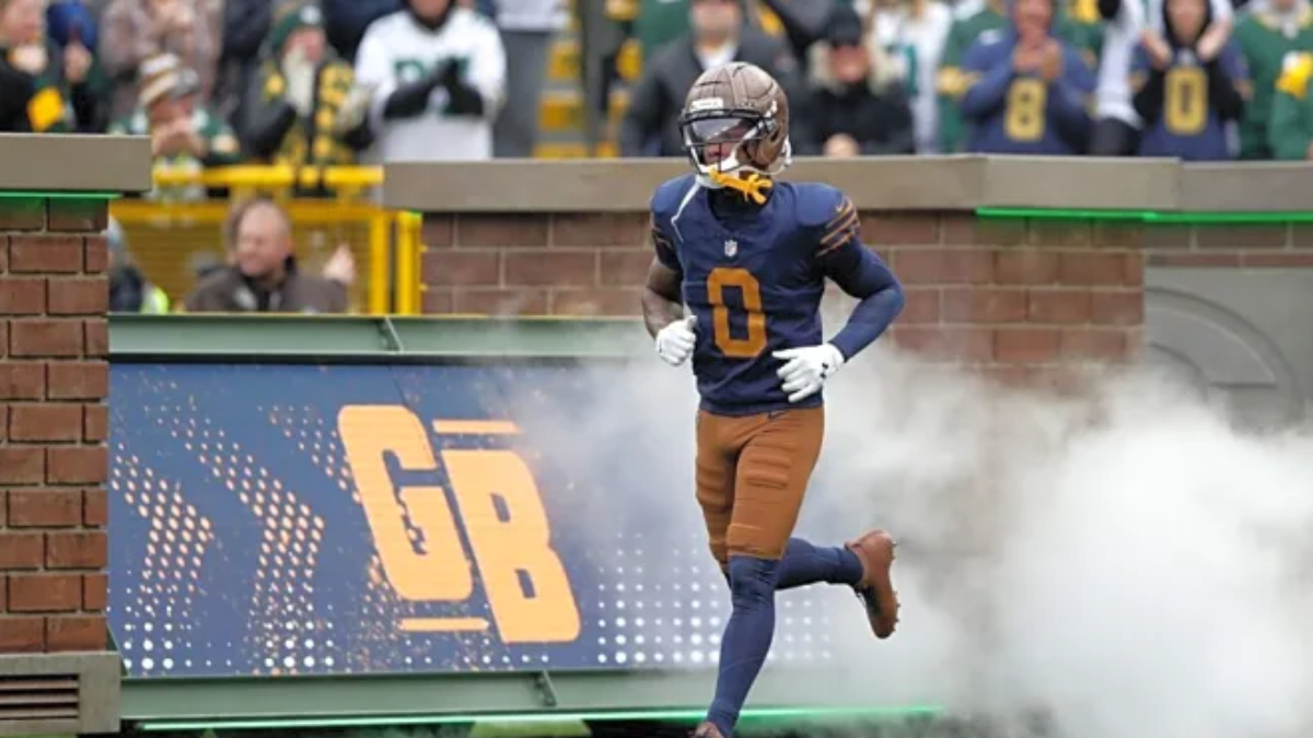 Lambeau Field Crushes Mega-Domes to Claim #1 Spot in 2026 NFL Stadium ...